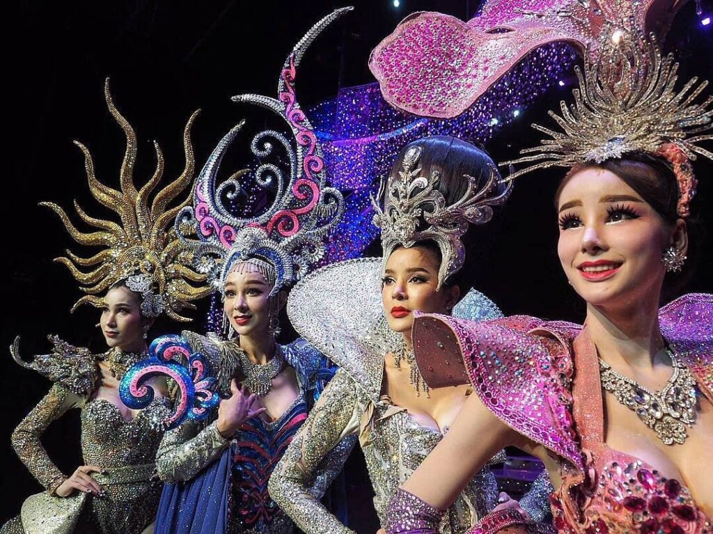 芭堤雅 蒂芬妮人妖秀 Tiffany's Show Pattaya | 淘泰朗泰國旅遊與包車服務